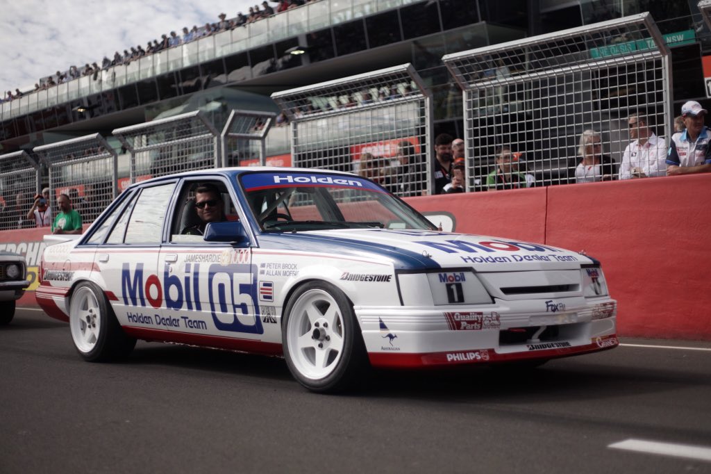 Paying respects to the legend, peter brock. gt drives his 1986 mobil ...