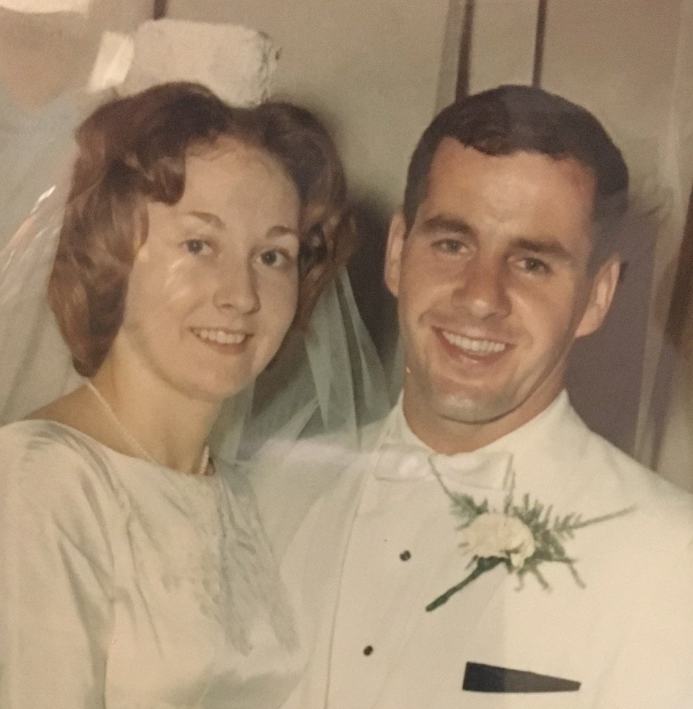 Heather Lavelle's Instagram, Twitter & Facebook on IDCrawl