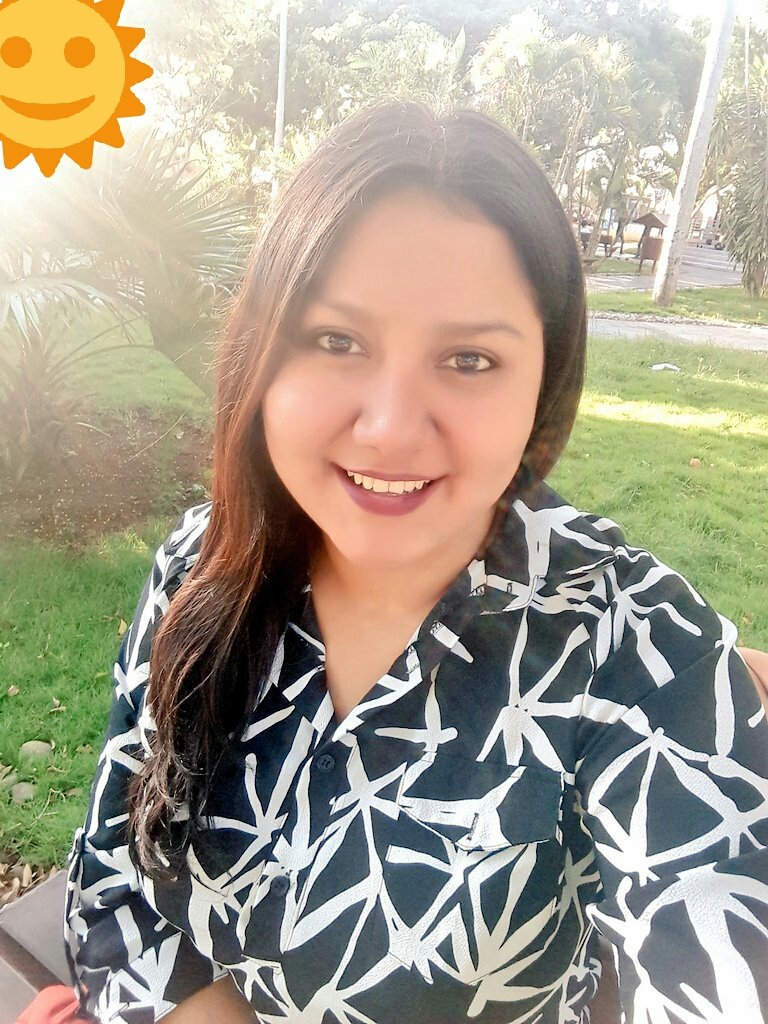 Oneyda Martinez's Instagram, Twitter & Facebook on IDCrawl