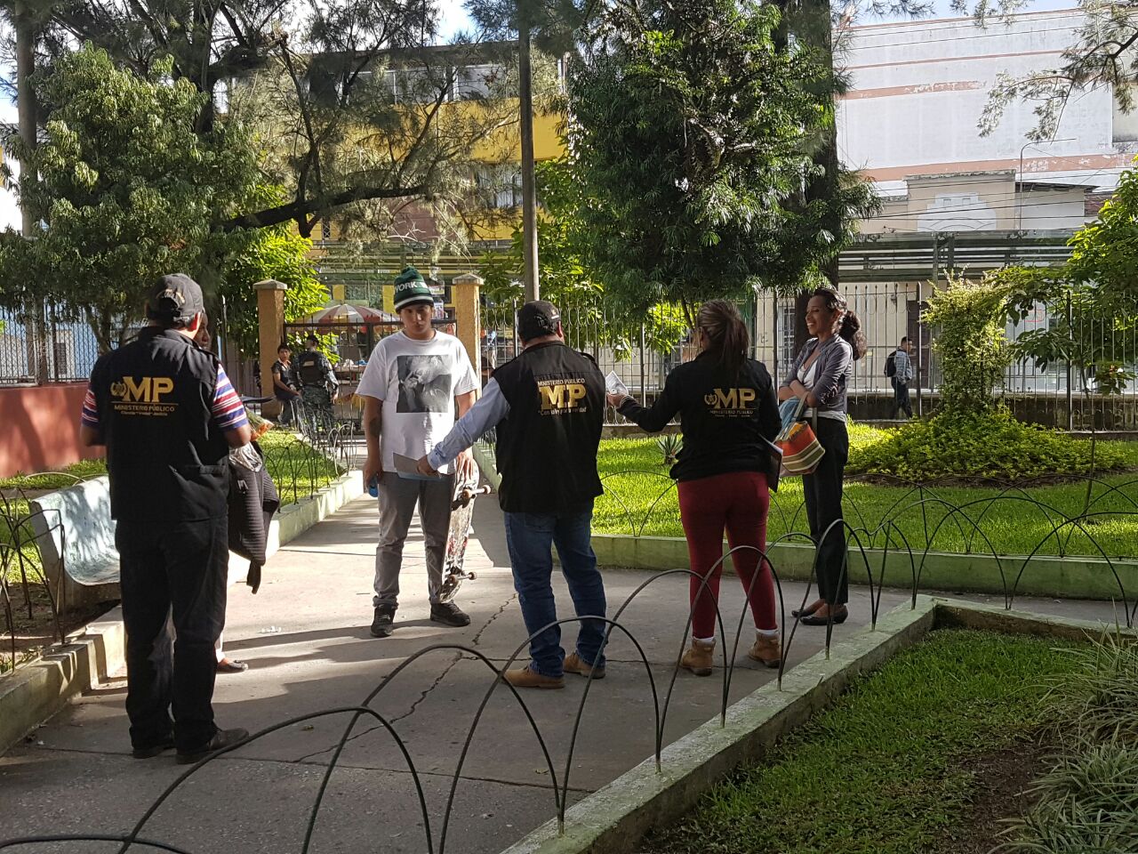 MP de Guatemala on Twitter: "El operativo se realiza con apoyo de la Municipalidad de Guatemala ...