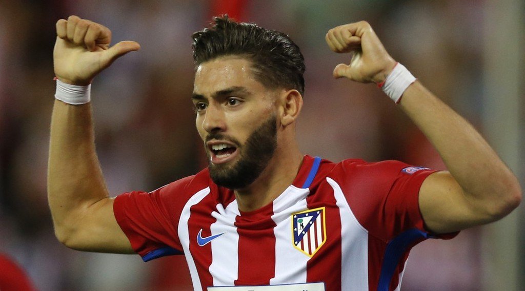 Chelsea eye Belgian forward Yannick Carrasco - Footy Transfer.com