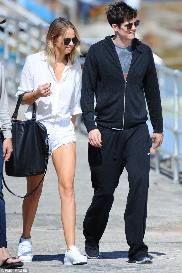 Daniel Sharman Girlfriend 2022