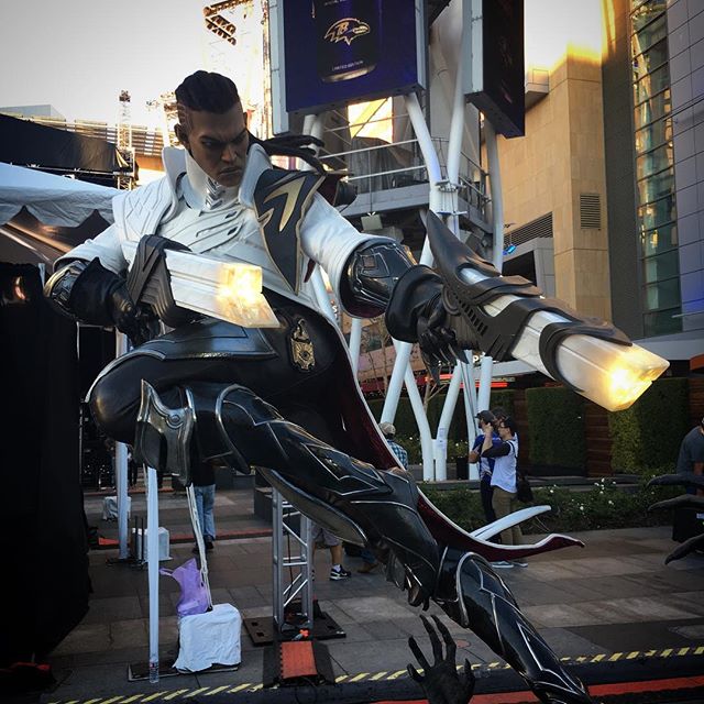 League Of Legends Lucian Cosplay