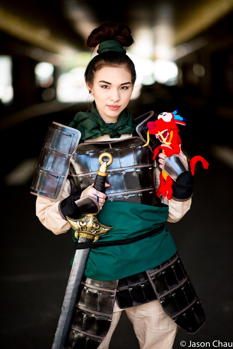 Mulan Ping Cosplay
