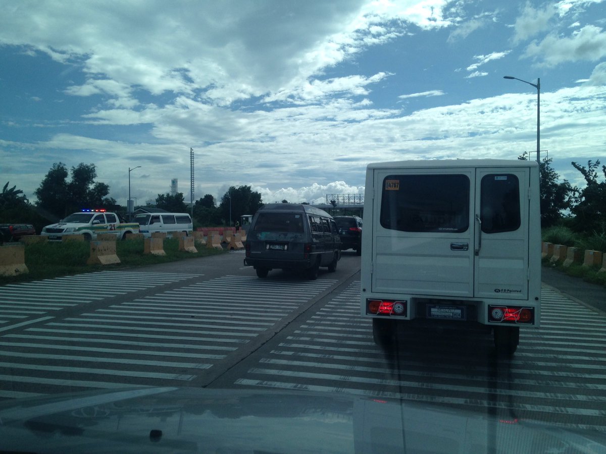 STAR TOLLWAY Traffic Update as of 1:53 pm: Sto.Tomas Main Toll Plaza ...
