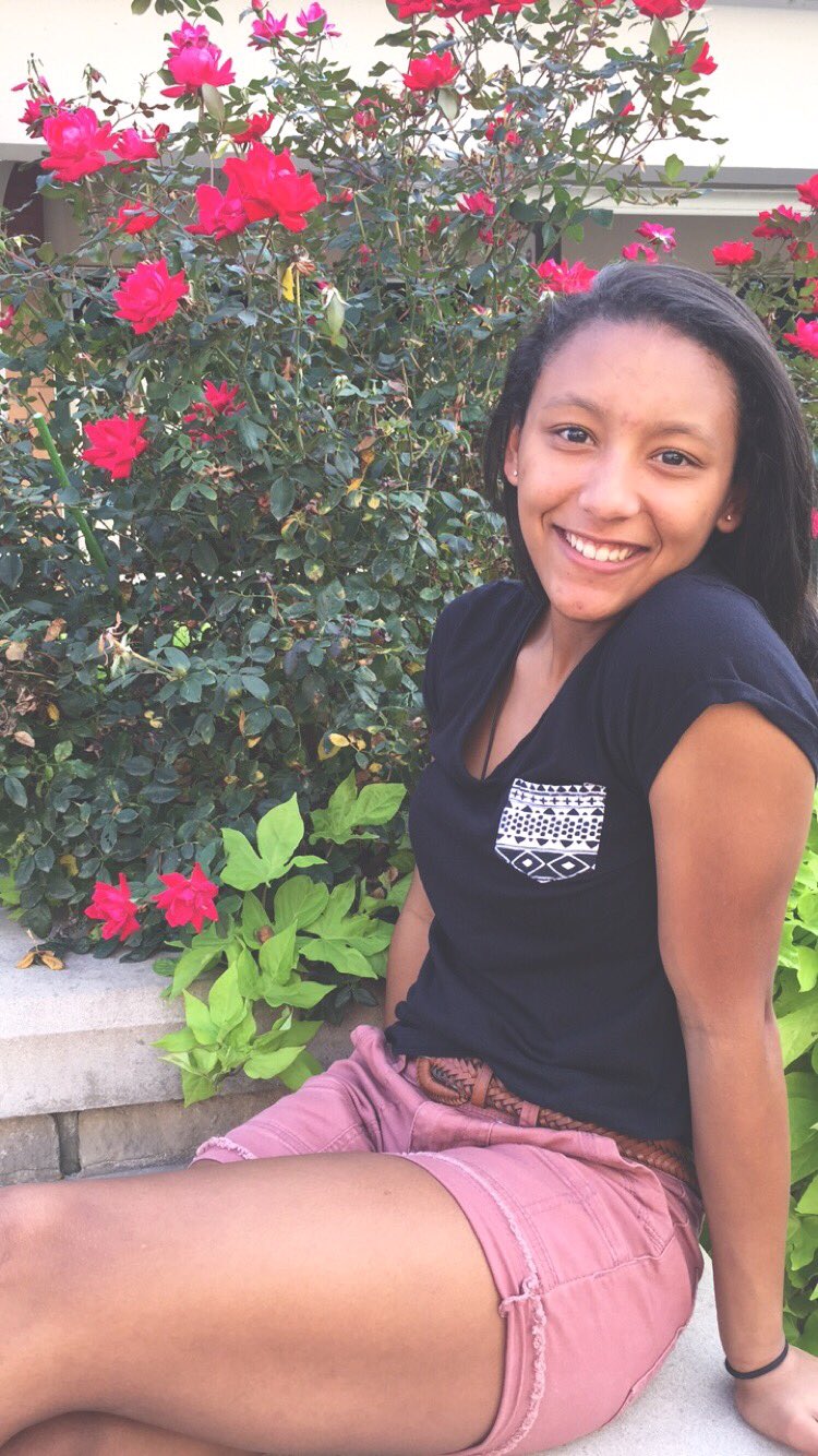 TW Pornstars - Nay Baby . Twitter. 🕸🎃. 9:23 PM - 29 Oct 2016