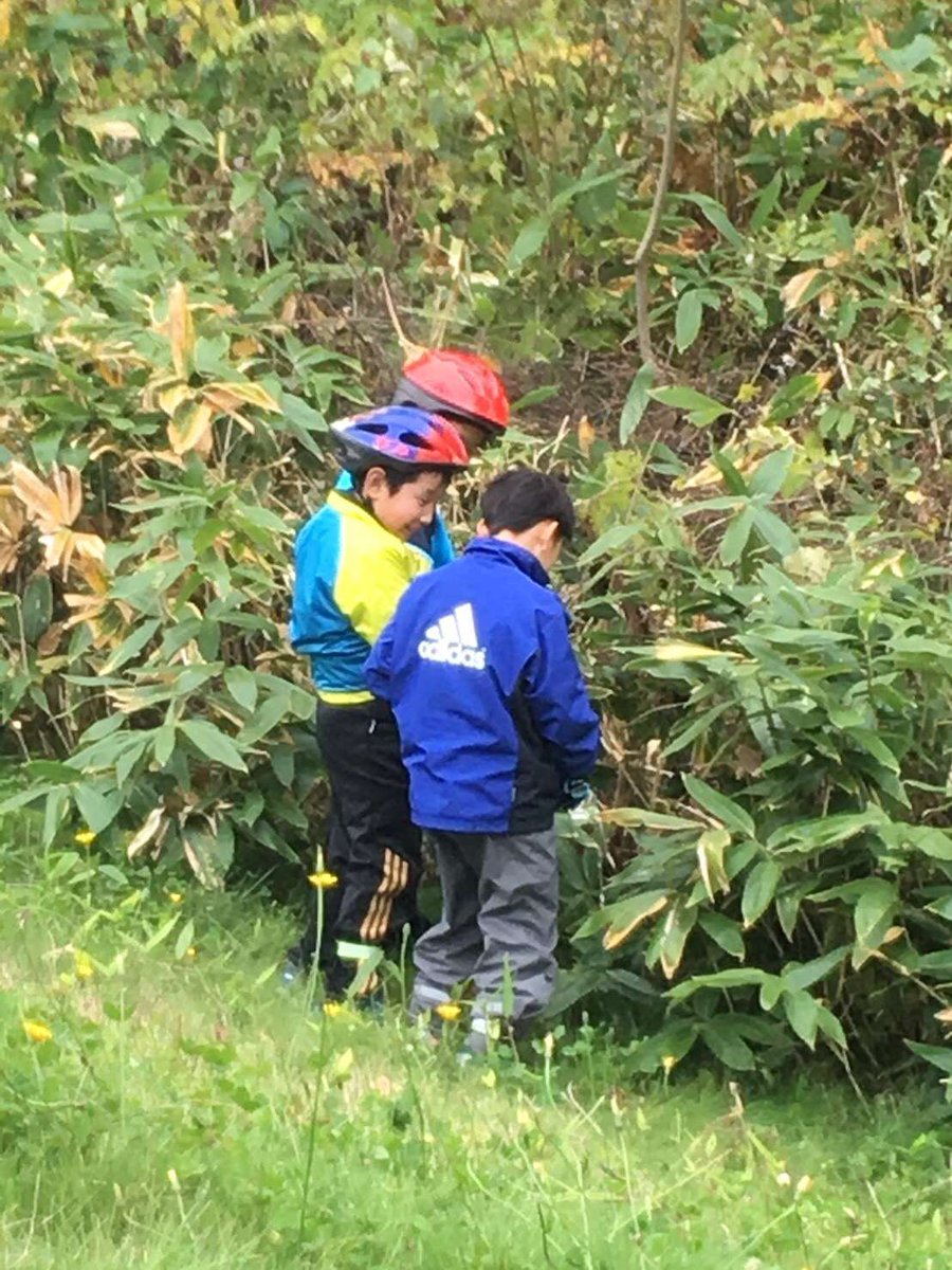 立ちション剥いて子供 3歳 立ちション 練習方法 立ちションについて質問です。挙句の果てにはボクが入浴中にお風呂に入ってきて 「おち