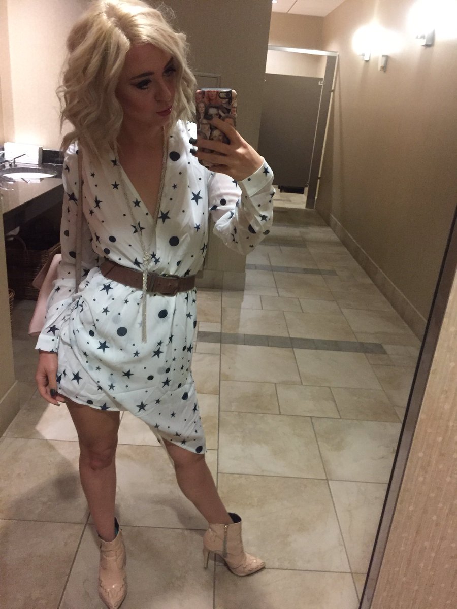 Liz Mace Officiallizz Twitter