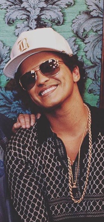 Bruno Mars Smile