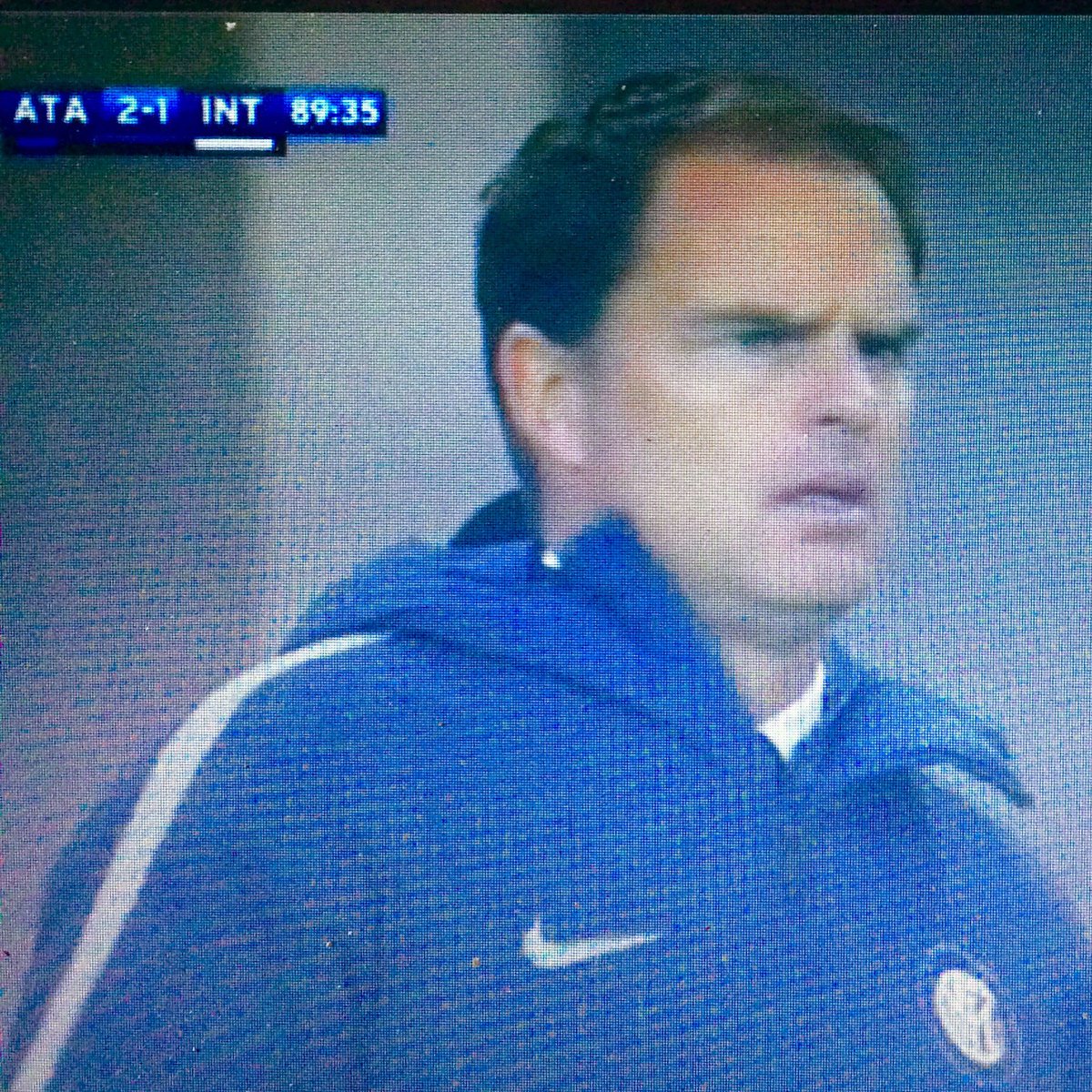 Mauricio Pinilla scores from the spot to put Atalanta into the lead vs ...