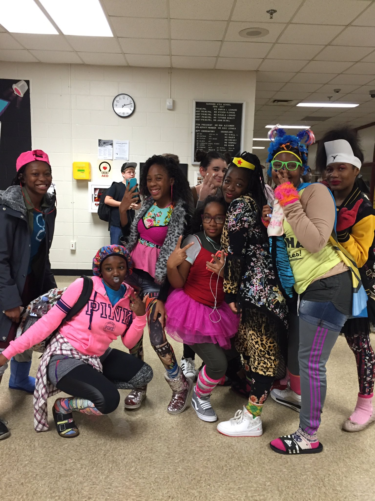 Wacky Tacky Day Girls