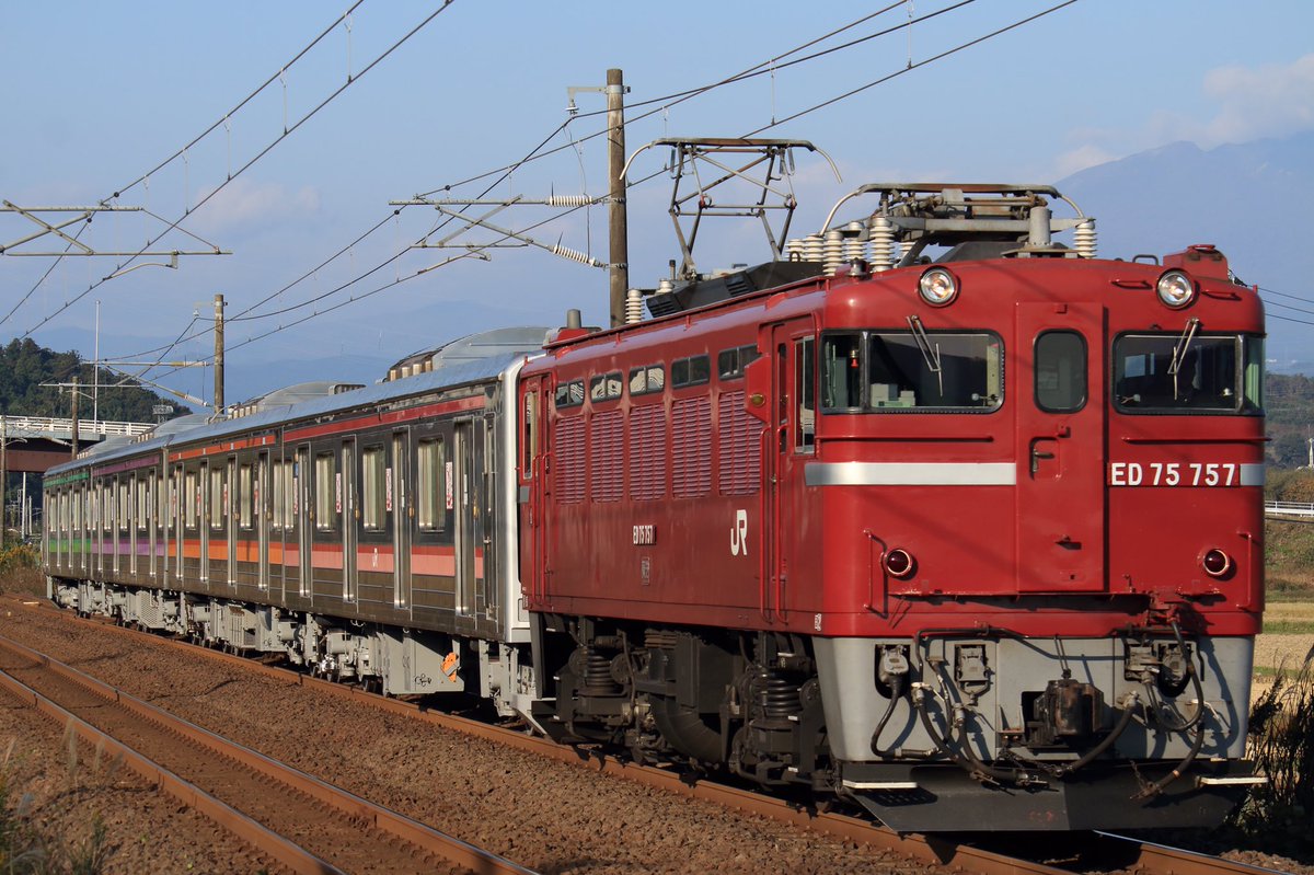 悠介 on Twitter: "配9561レ 仙石線205系郡山出場 ED75-757+205系M3編成 東北本線 北白川-大河原 同 大河原-船岡 編成番号間違いのため再掲…