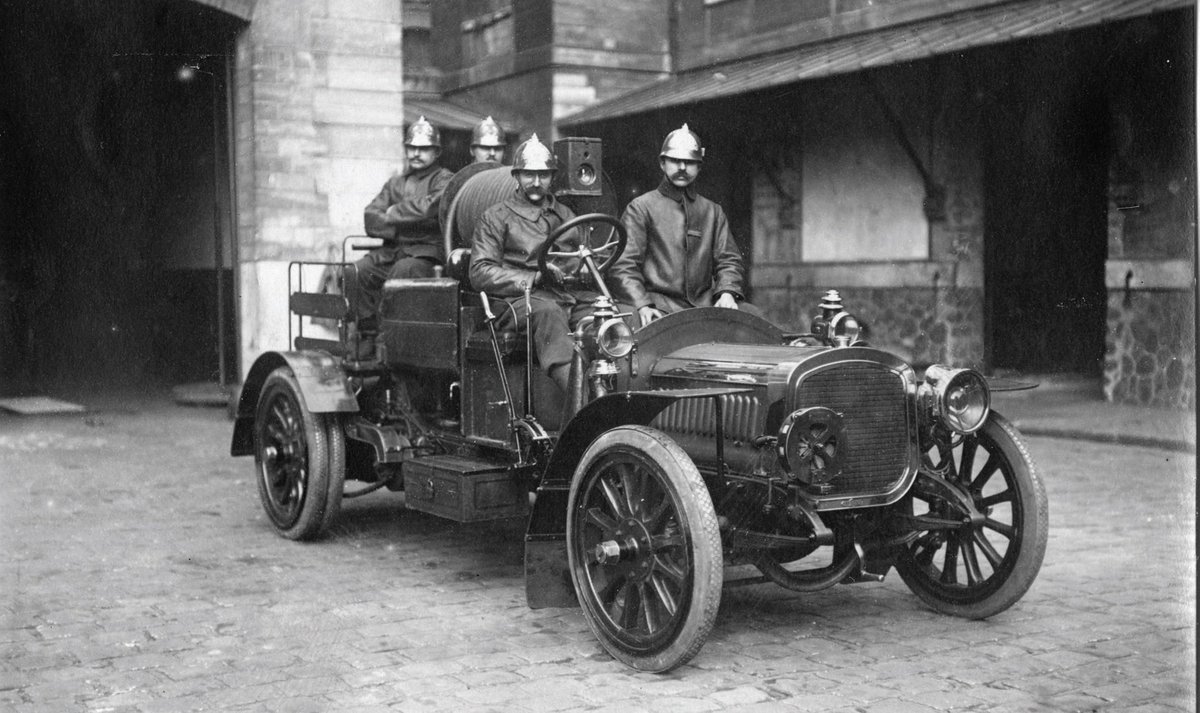 : Les sapeurs-pompiers de Paris pendant la Grande Guerre Découvrez...