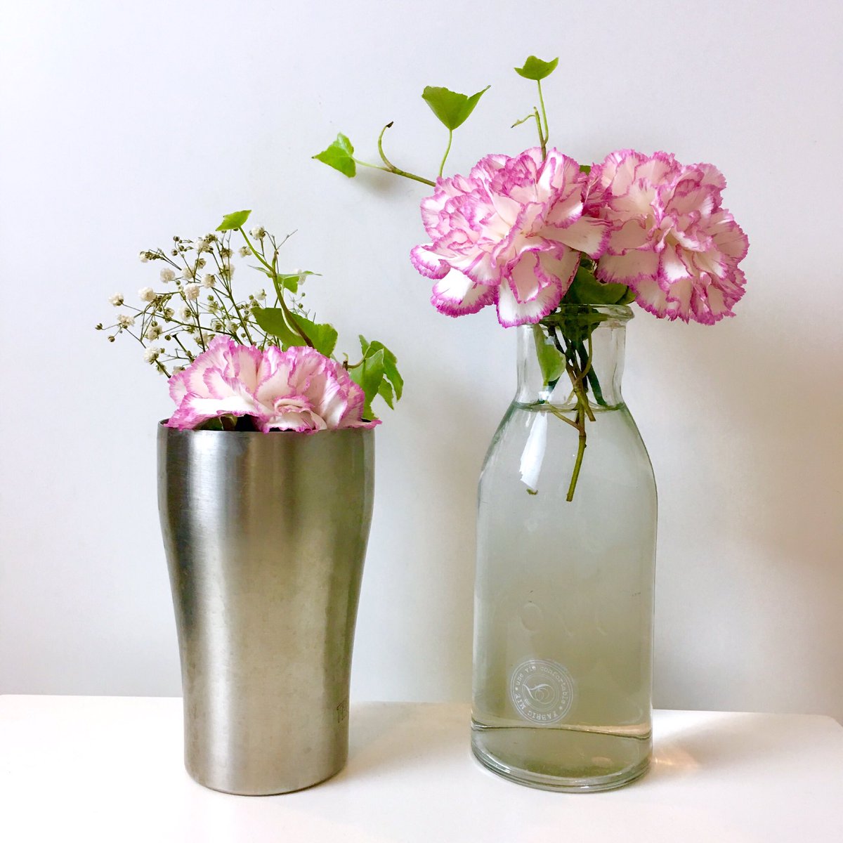 What flowei is this?🌸It's really powerfully blooming for a long time ...