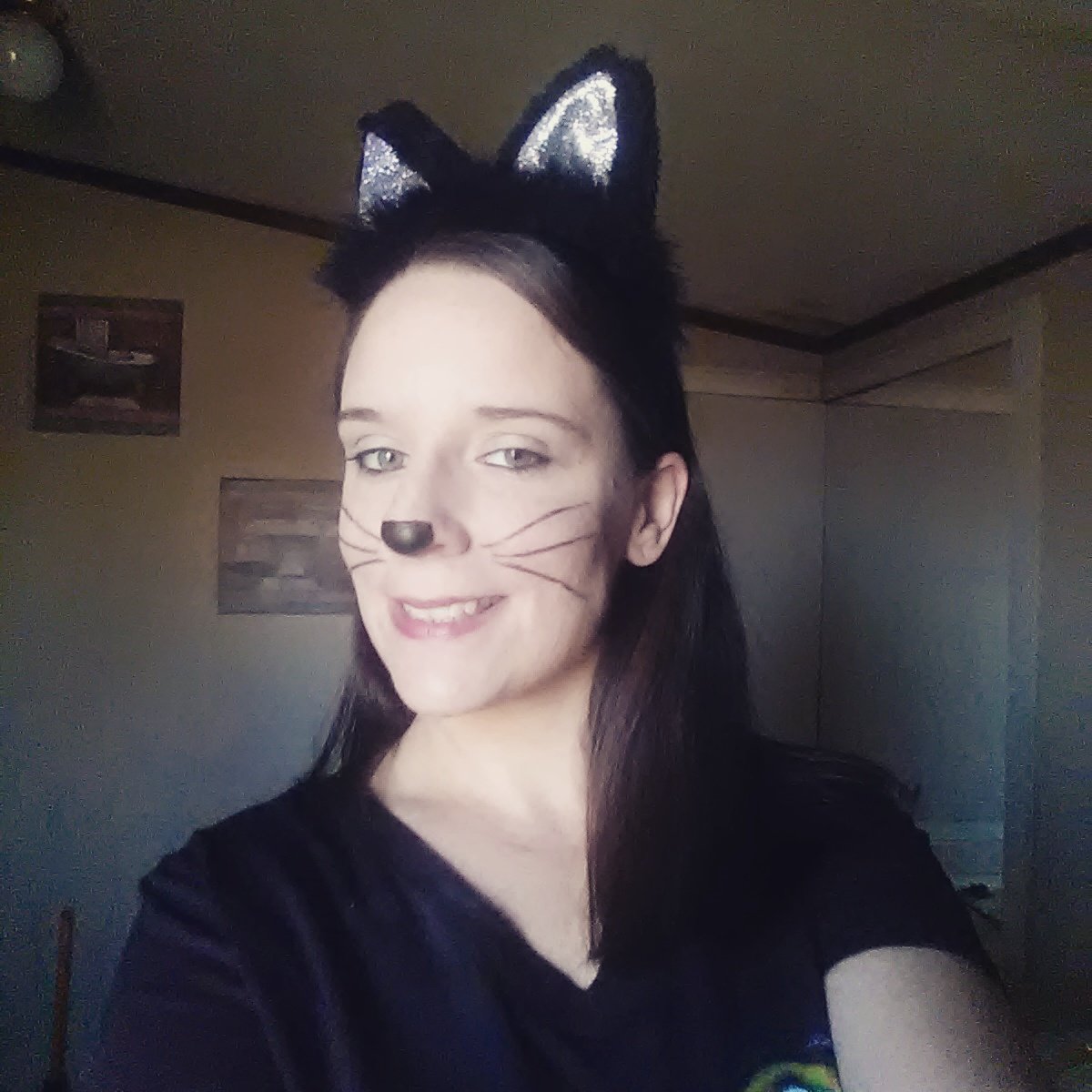 Lara Goodwin's Instagram, Twitter & Facebook on IDCrawl