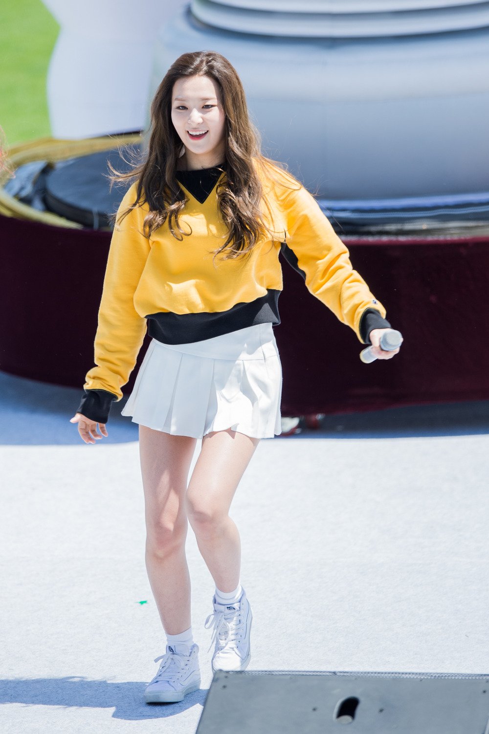 SEULGI (슬기) SUPPORT on Twitter: "[HQ] 150505 #레드벨벳 #SEULGI #슬기 #IRENE #아이린 🐻 Kyeongbuk Children ...