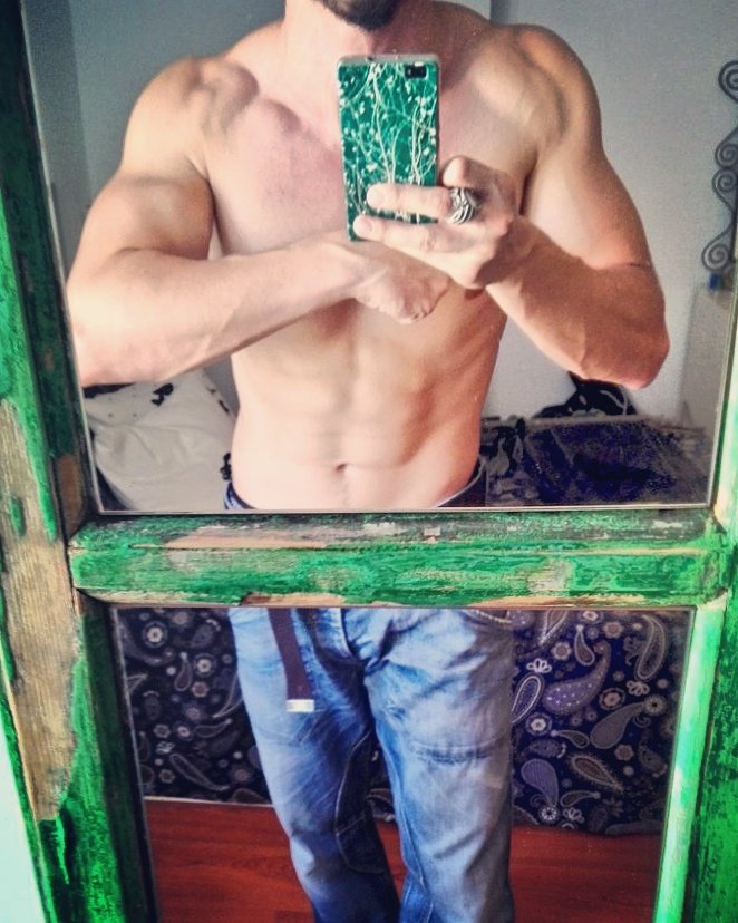 Expertos de FOROROCOSOS, ¿Es este físico 100% natural? - Forocoches