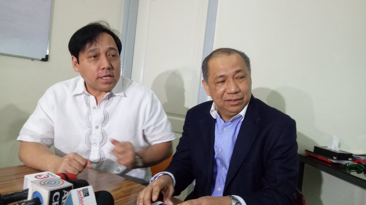 DENR Asec. Rommel Abesamis (in dark suit), inirereklamo ang pangha ...