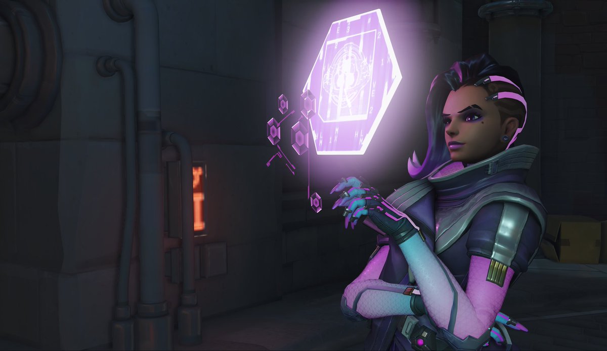 New overwatch hero: sombra real name: , age: 30 occupation: hacker base ...