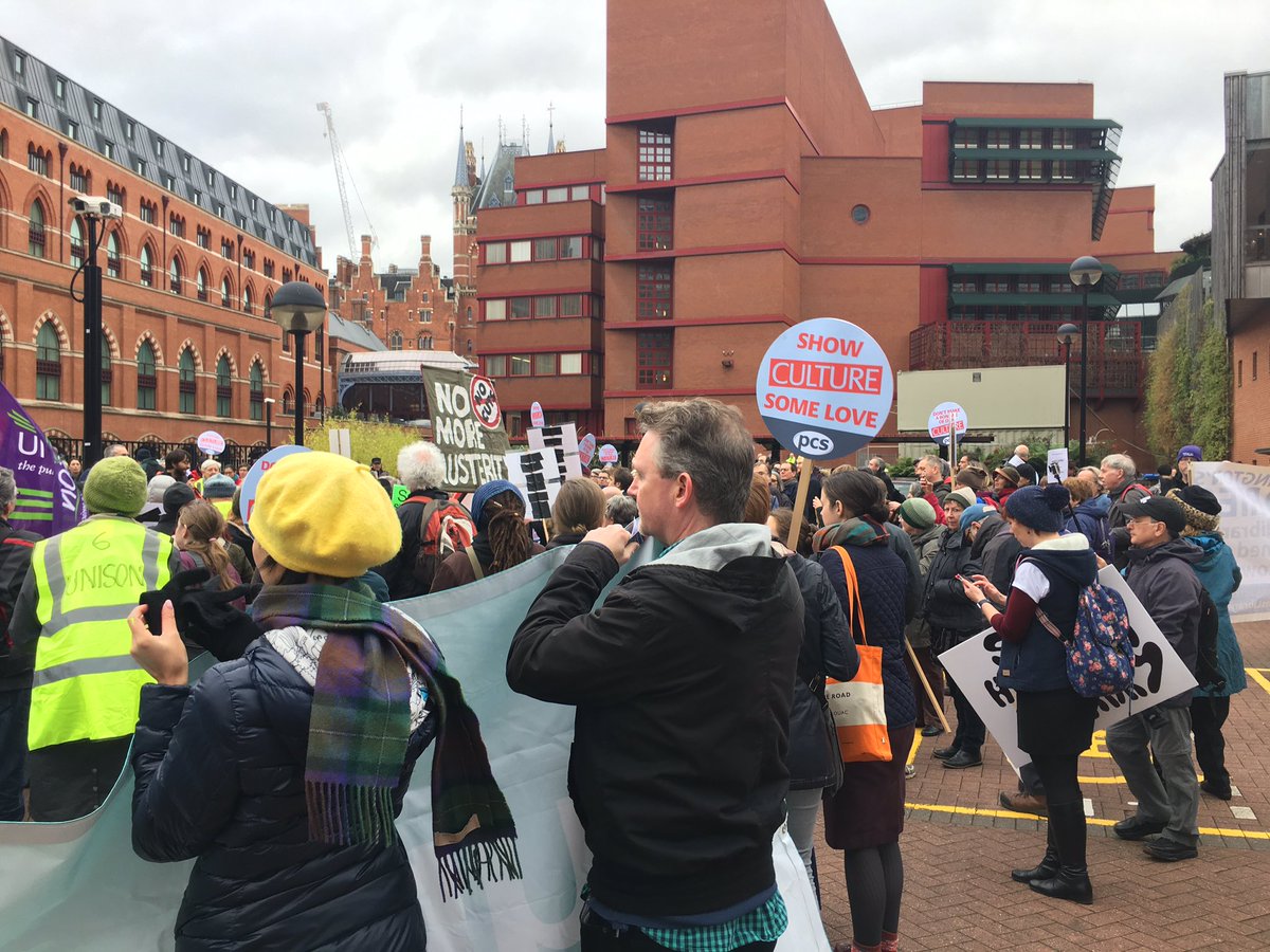 Swindon library campaigners join national demo | West Country - ITV News