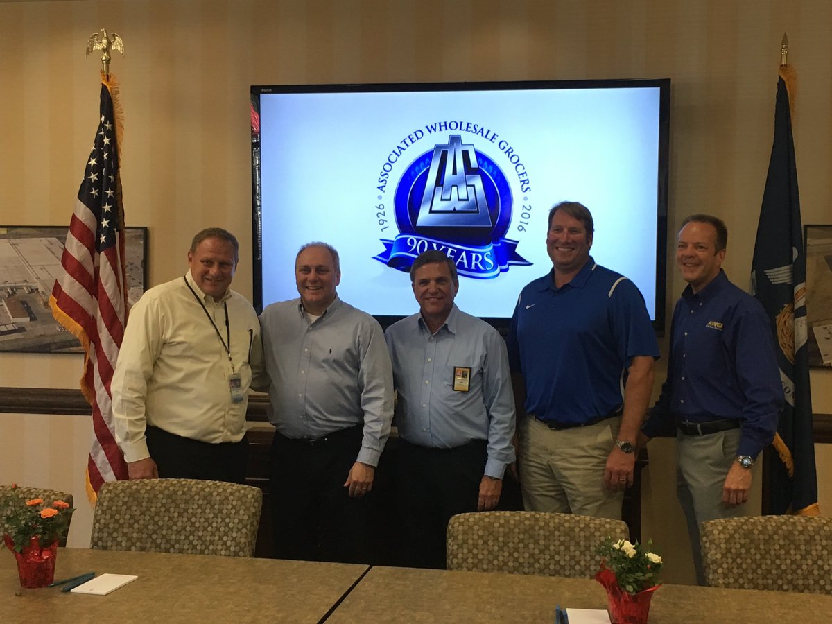 Working At Associated Wholesale Grocers - Zippia