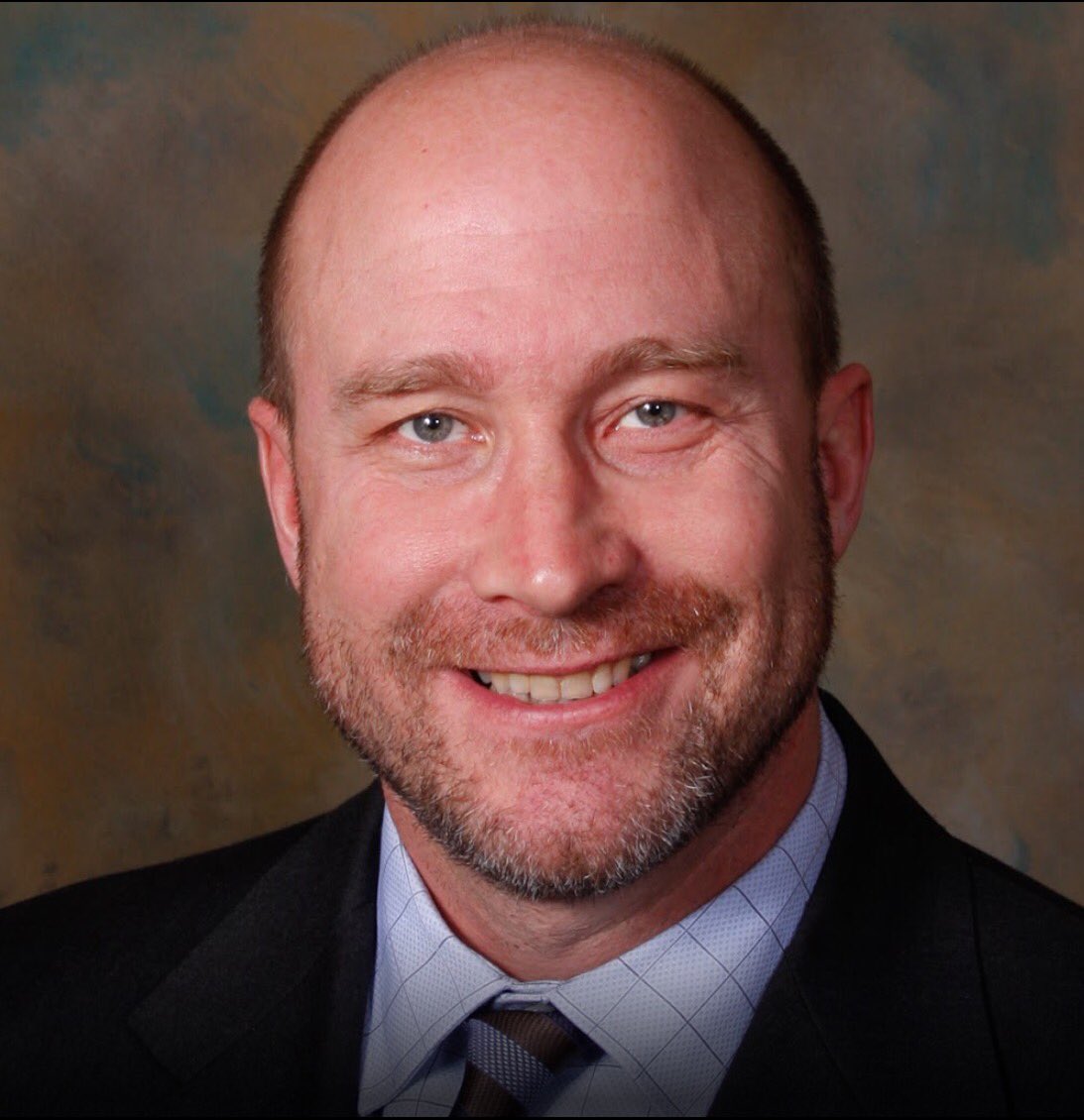 Dr. Christopher Owens: drops charges against Dr. Christopher Owens ...