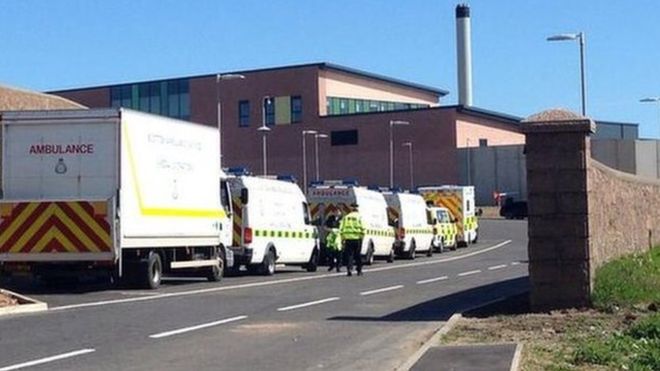 Prison officer tells of 'pre-riot' unrest in Peterhead | BBC Scotland ...