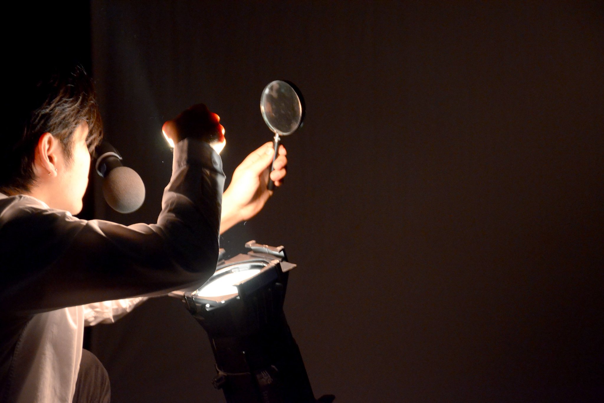 KIMURA Yusuke on Twitter: "ベケット『わたしじゃない』を独自の映像技術で上演！ 11/29-30 @アトリエ劇研 翻訳・演出：木村悠介 出演：伊藤彩里 増田美佳 ...