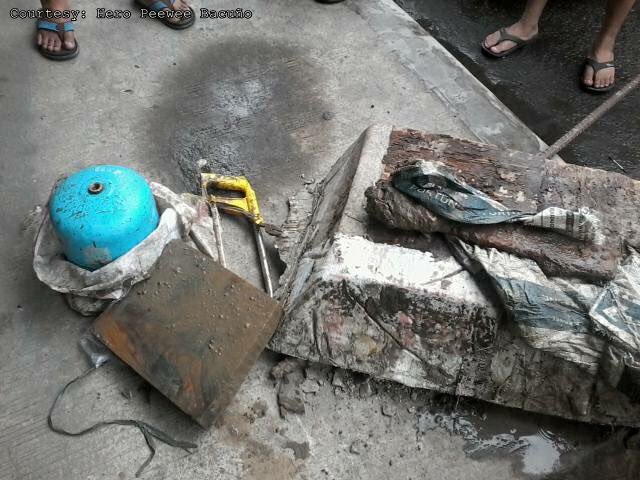 Isang pawnshop sa Daet, Camarines Norte, nilooban. Mga kawatan, dumaan ... Isang pawnshop sa Daet, Camarines Norte, nilooban. Mga kawatan, dumaan ...