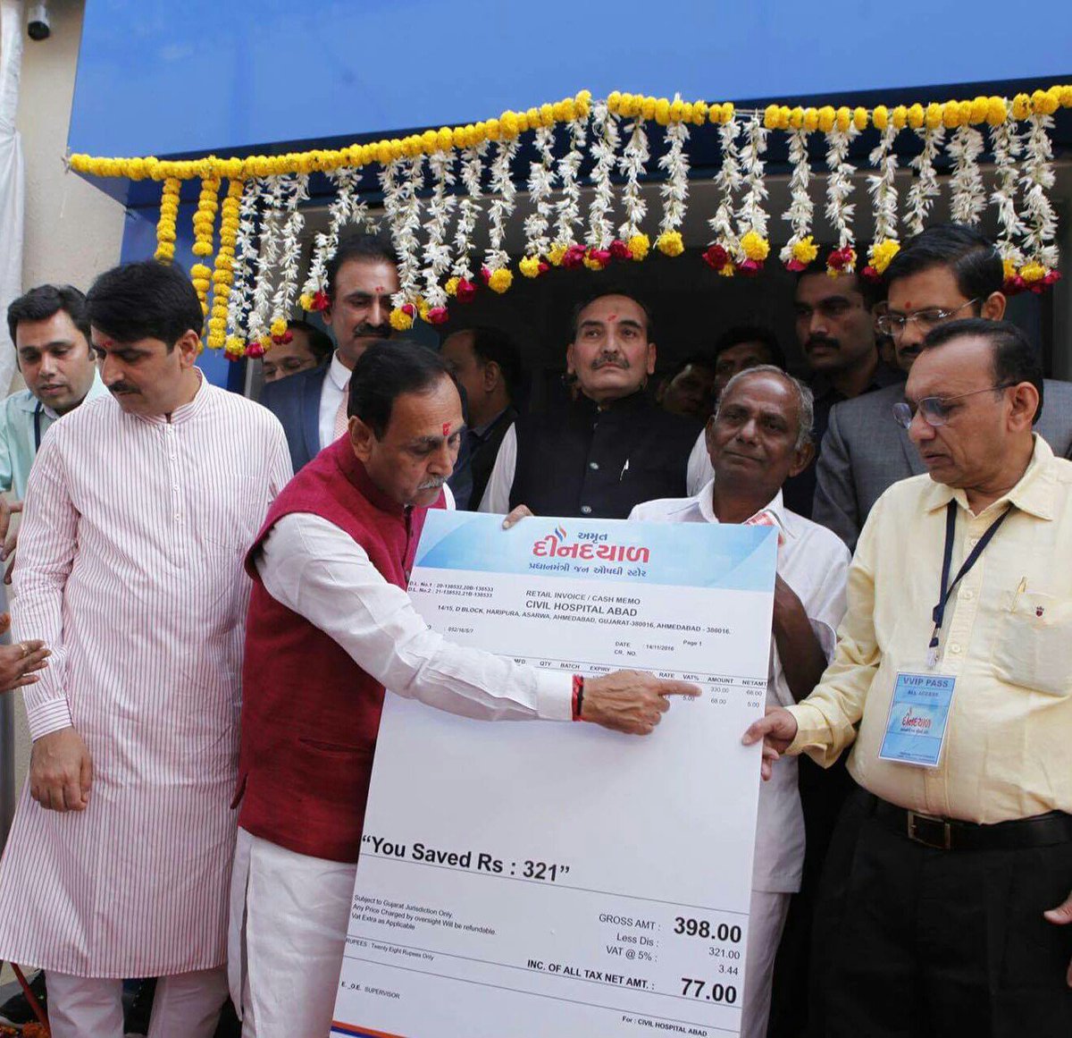 Gujarat govt opens 52 generic drug stores across the state | DeshGujarat