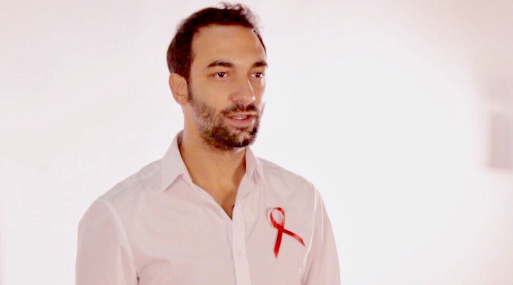 Classify Mexican actor Axel Ricco