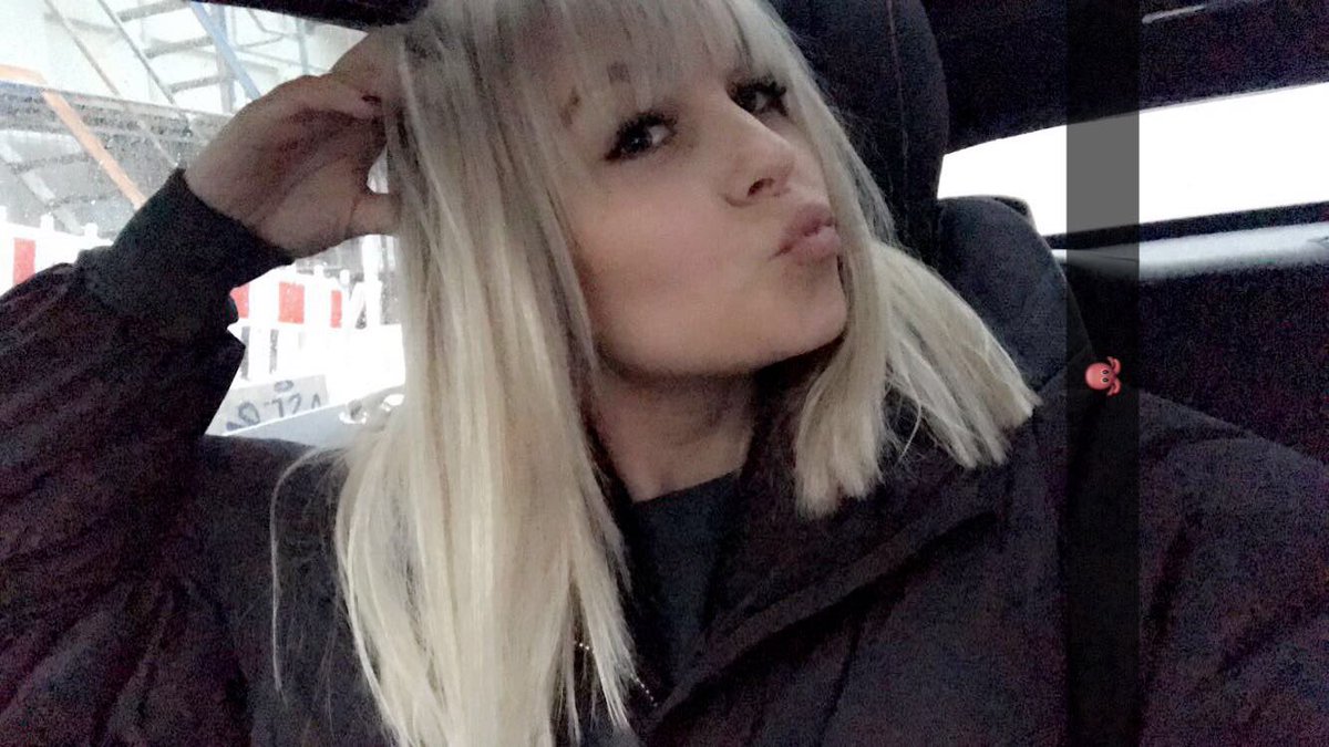 Selin Kavas (@selina_elina24) | Twitter