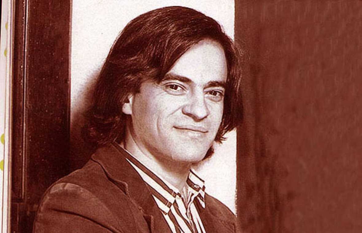17 años ya sin Enrique Urquijo. Rescatamos el homenaje que Julio Ruiz ... 17 años ya sin Enrique Urquijo. Rescatamos el homenaje que Julio Ruiz ...