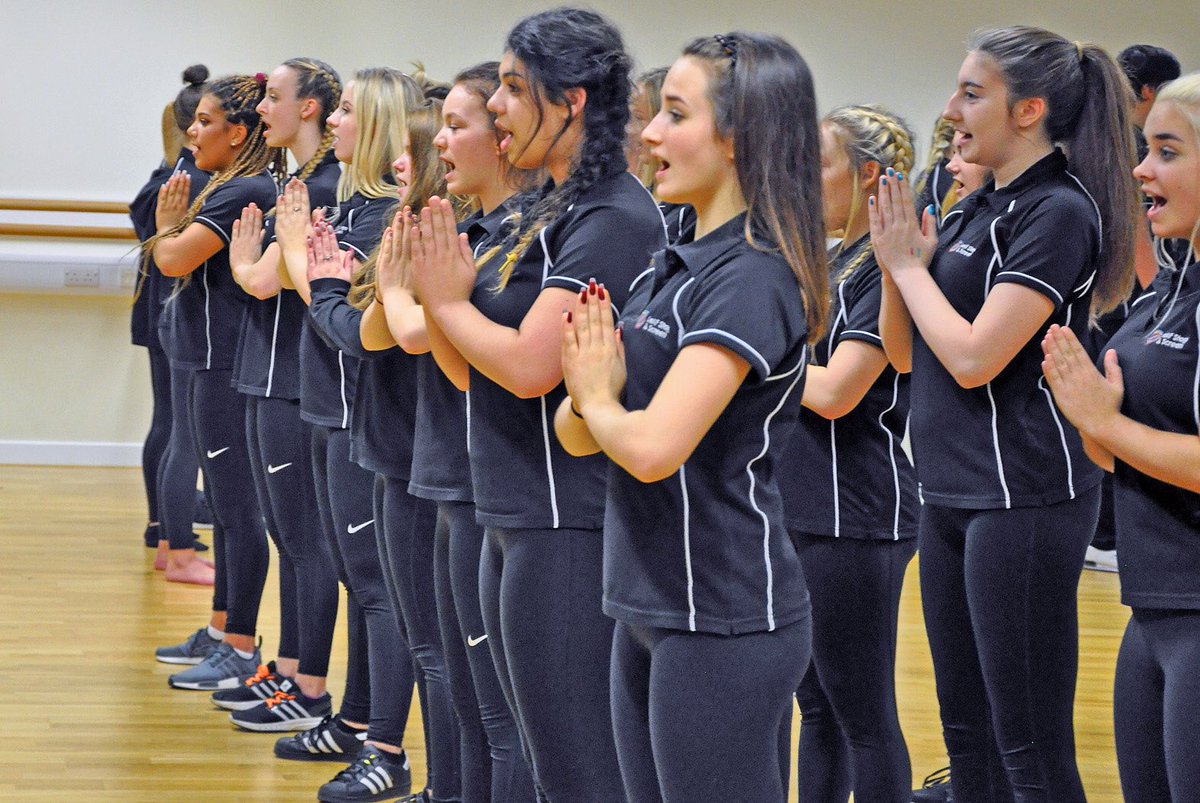 LeAF Studio School (@LeAF_studio) | Twitter