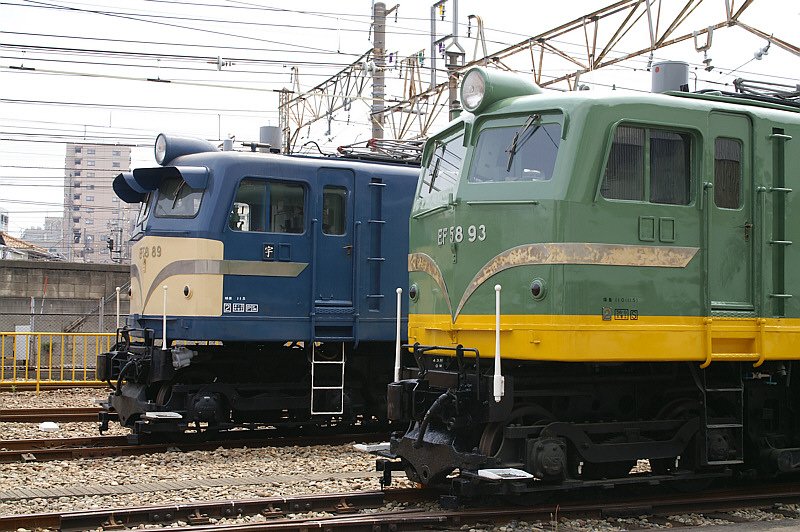 卜ム 工 on Twitter: "え、EF58-93が解体って。 最初に見たのが1991年夏のお化粧直しの姿だったなぁ。同時期に例のガスタービンも塗装し直してたっけな。…