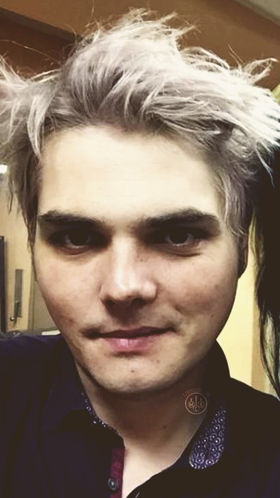 Gerard Way Hair Colors