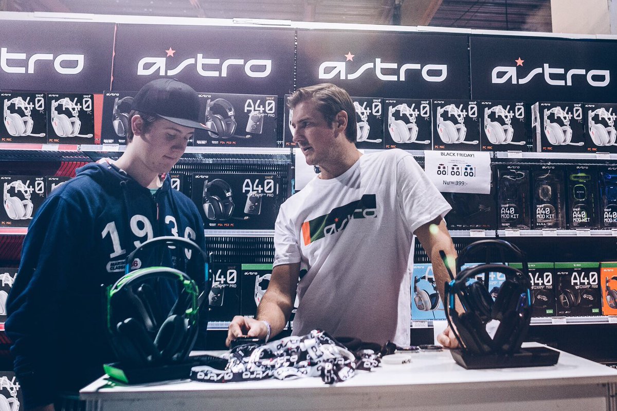 Let's CSGO! It's Day 3 at Winter! Play games & win prizes in the ASTRO ...