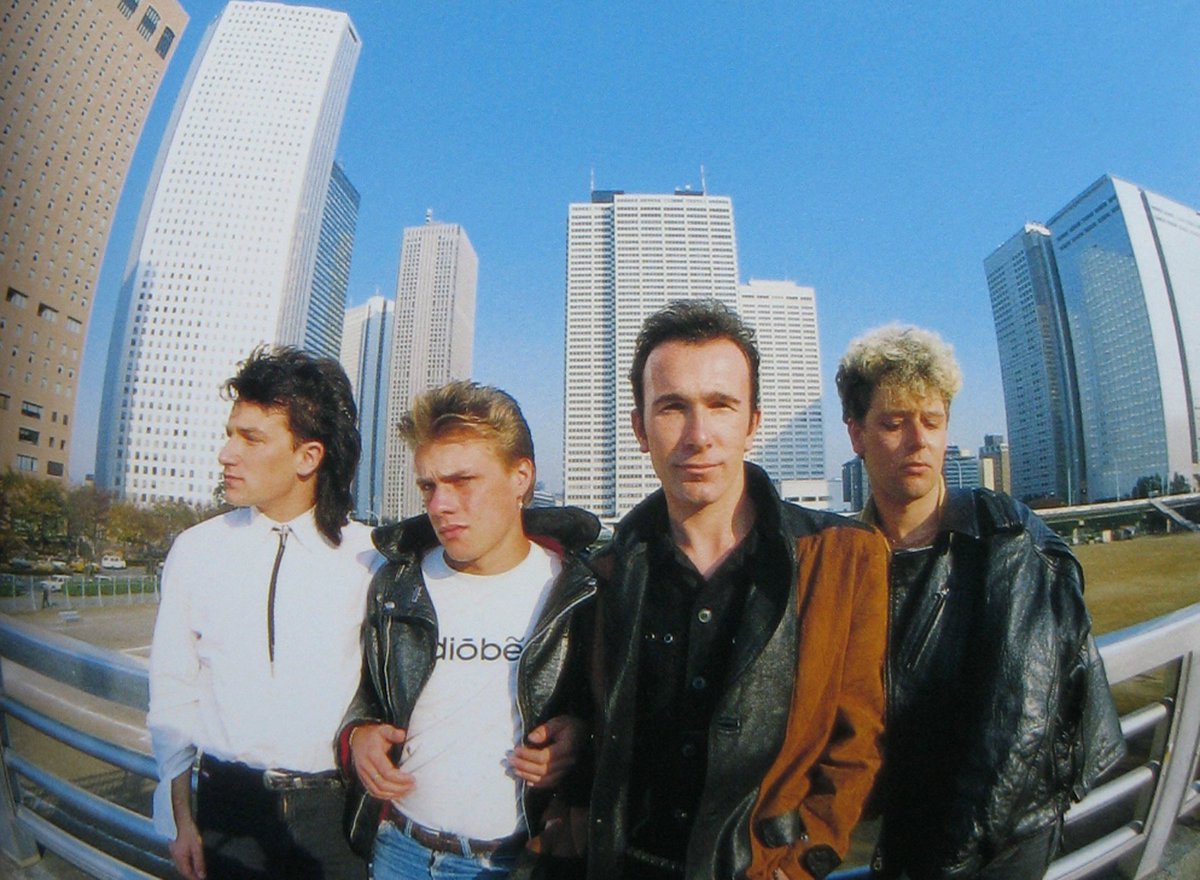 U2 1983