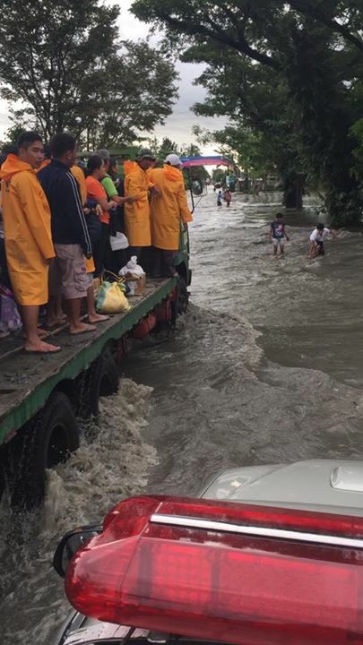 LOOK: Nautical Highway in Bucayao-Pangalan, Calapan City submerged in ...