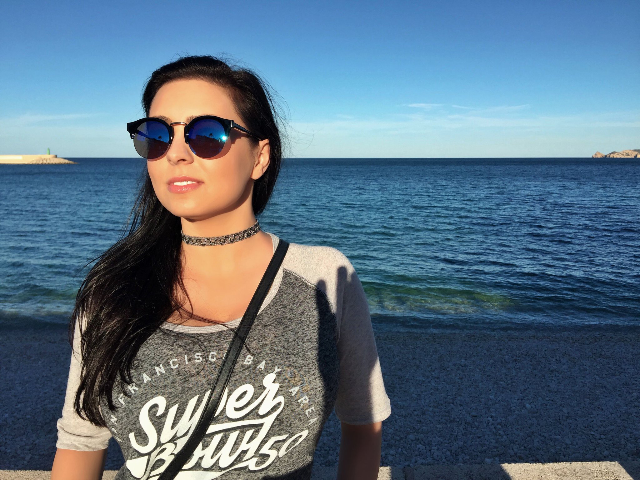 Ewa Sonnet on Twitter: "The Future's so bright, I gotta wear shades. Happy Monday, My Dear ...