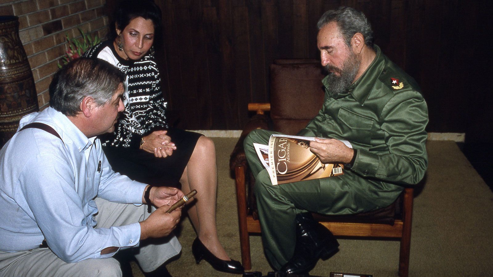 Fidel Castro Cigar Wallpaper
