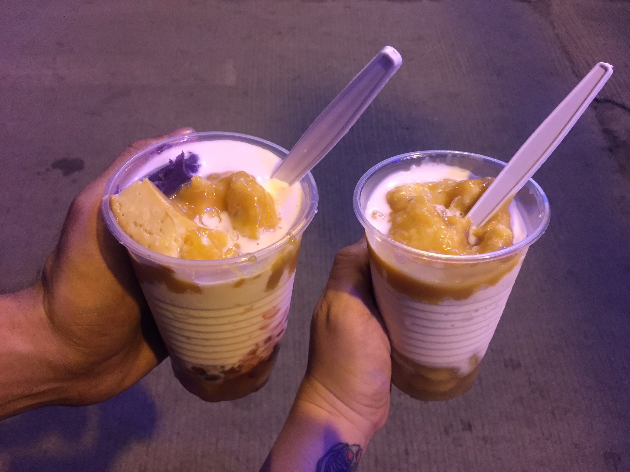 Mais Con Yelo In Plastic Cup