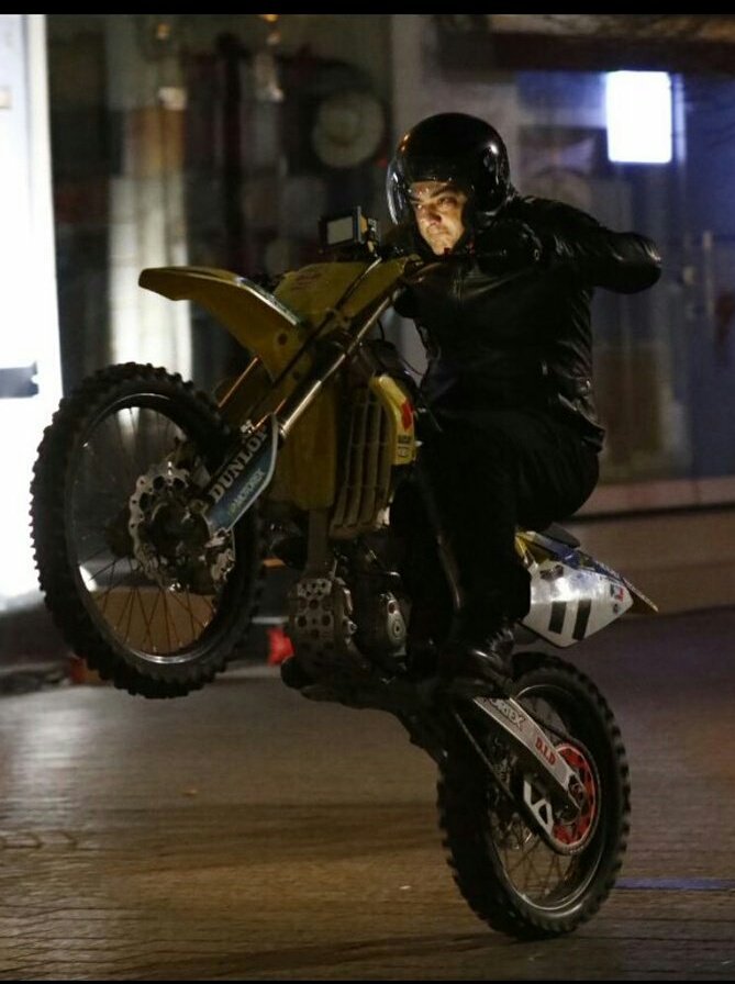 Ajith In Mankatha Bike Race