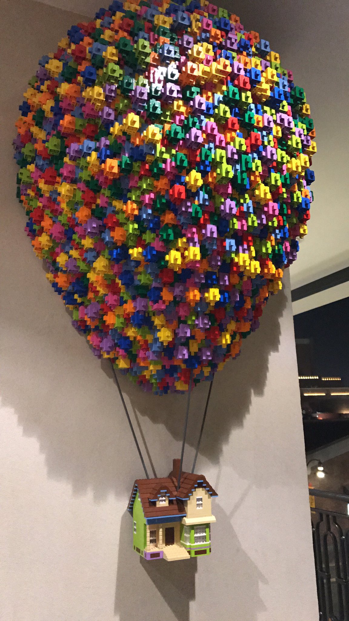 Up House Balloons Toy