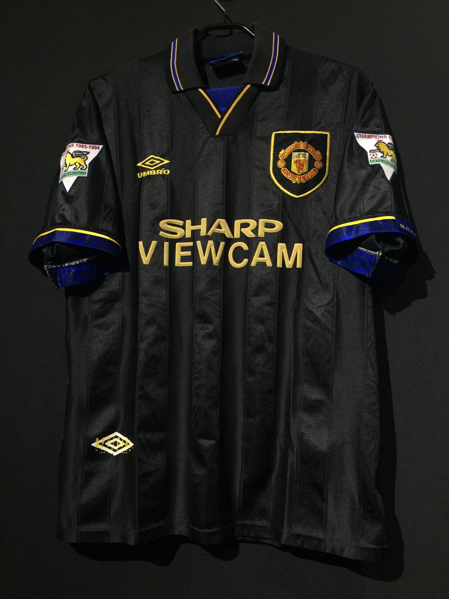 Vintage Sports على X: Vintage Sports على X: