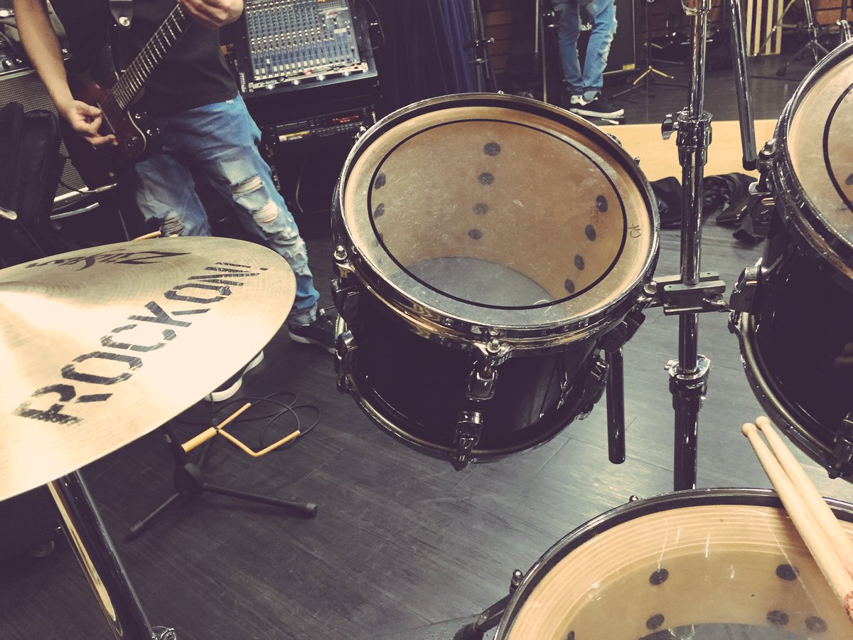 MBHI 哲也 - posfie