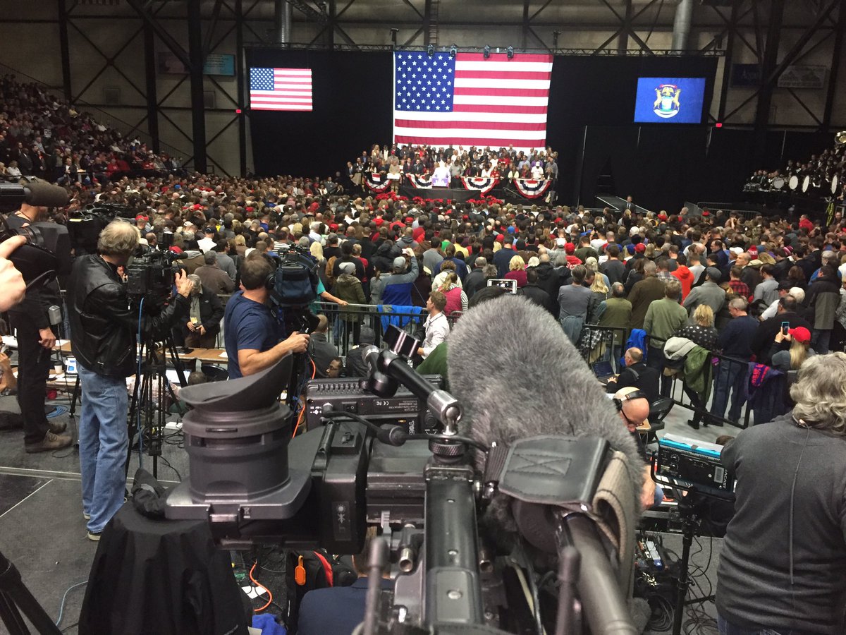 LIVE Stream: President-Elect Donald Trump Rally in Grand Rapids, MI