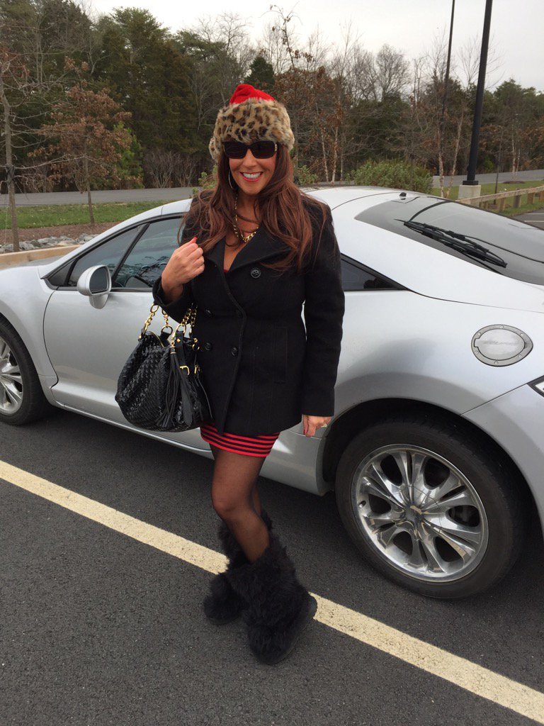 TW Pornstars - Samantha Legs. Twitter. Out doing some Christmas ...