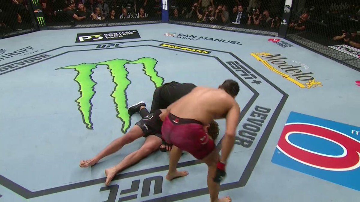 THE FASTEST KNOCKOUT IN UFC HISTORY! ? 5️⃣ SECONDS IS ALL IT TOOK FOR ...