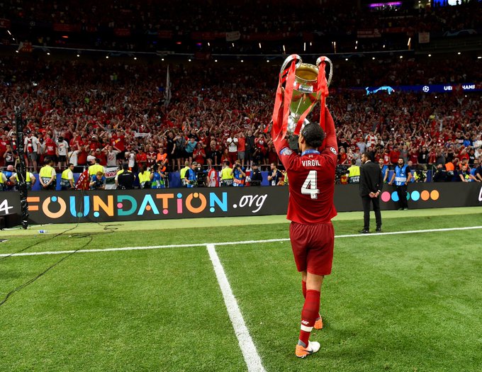 Virgil Van Dijk's Birthday Celebration | HappyBday.to